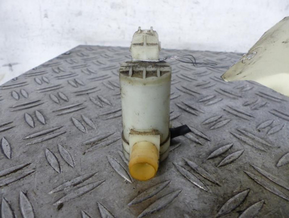 Pompe lave glace avant NISSAN NV200