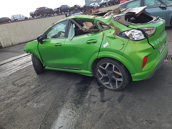 Bouton de warning FORD PUMA 2