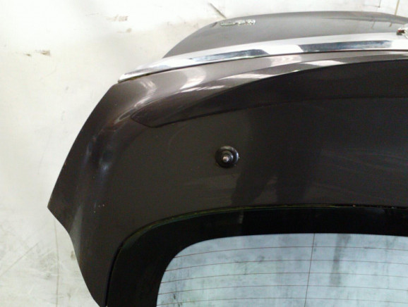 Malle/Hayon arriere OPEL INSIGNIA 1