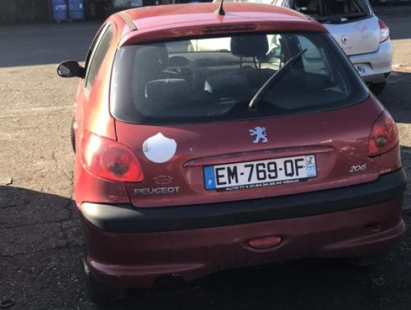 Vase d'expansion PEUGEOT 206